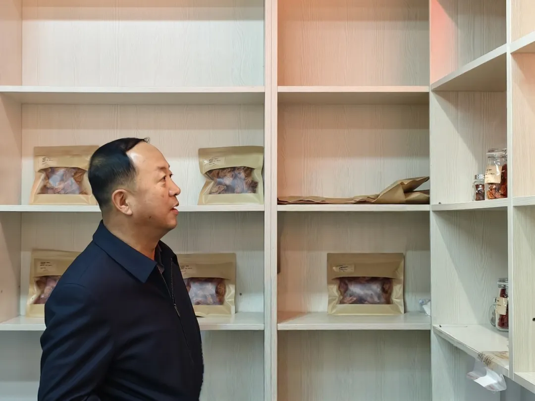 热烈欢迎酒泉市肃州区相关领导莅临我司指导工作！ - 津道辣素 | 津道辣素科技（四川）有限公司